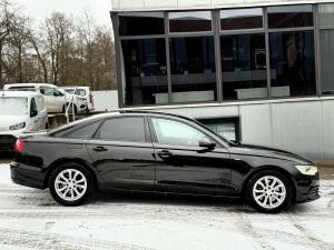 Black Audi A6 2013 in Vilnius, with an engine capacity of 3.00 L and mileage of 290 thousand km for 8900 €, photo 4 on AUTOMOTO.COM.LV