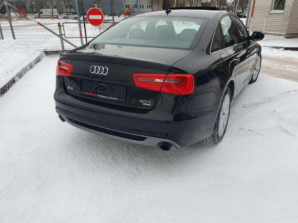 Black Audi A6 2013 in Siauliai, with an engine capacity of 3.00 L and mileage of 241 thousand km for 6350 €, photo 5 on AUTOMOTO.COM.LV