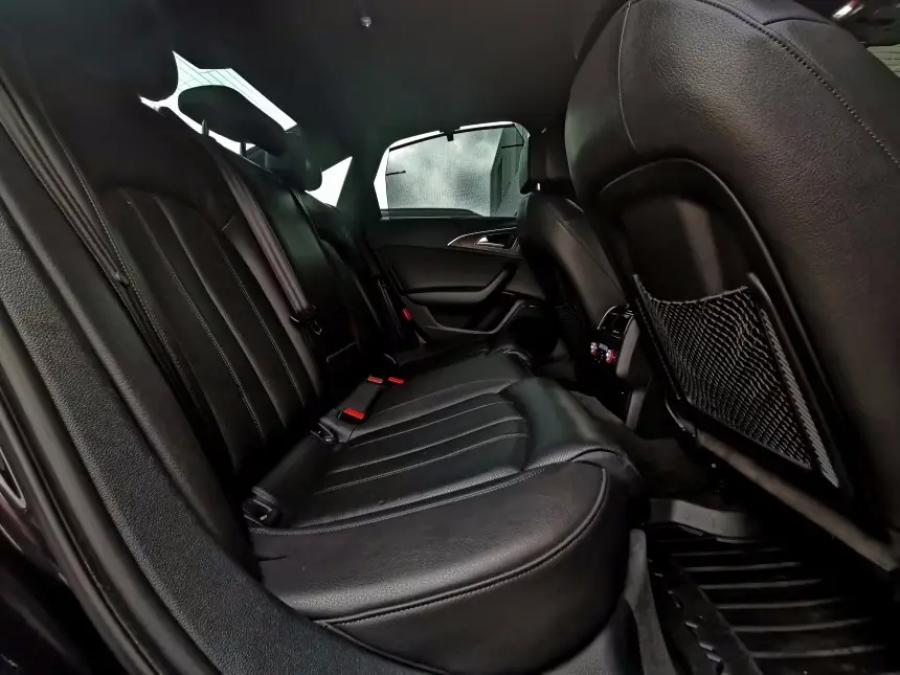 Black Audi A6 2013 in Riga, with an engine capacity of 3.00 L and mileage of 219 thousand km for 16100 €, photo 16 on AUTOMOTO.COM.LV