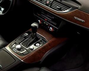 Black Audi A6 2013 in Riga, with an engine capacity of 3.00 L and mileage of 219 thousand km for 16100 €, photo 19 on AUTOMOTO.COM.LV