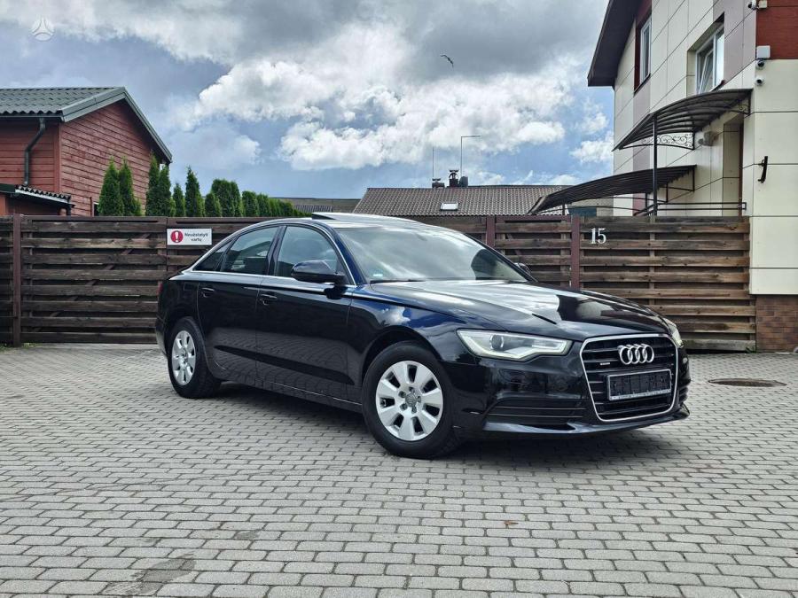 Black Audi A6 2013 in Kretinga, with an engine capacity of 2.97 L and mileage of 298 thousand km for 10899 €, photo 5 on AUTOMOTO.COM.LV