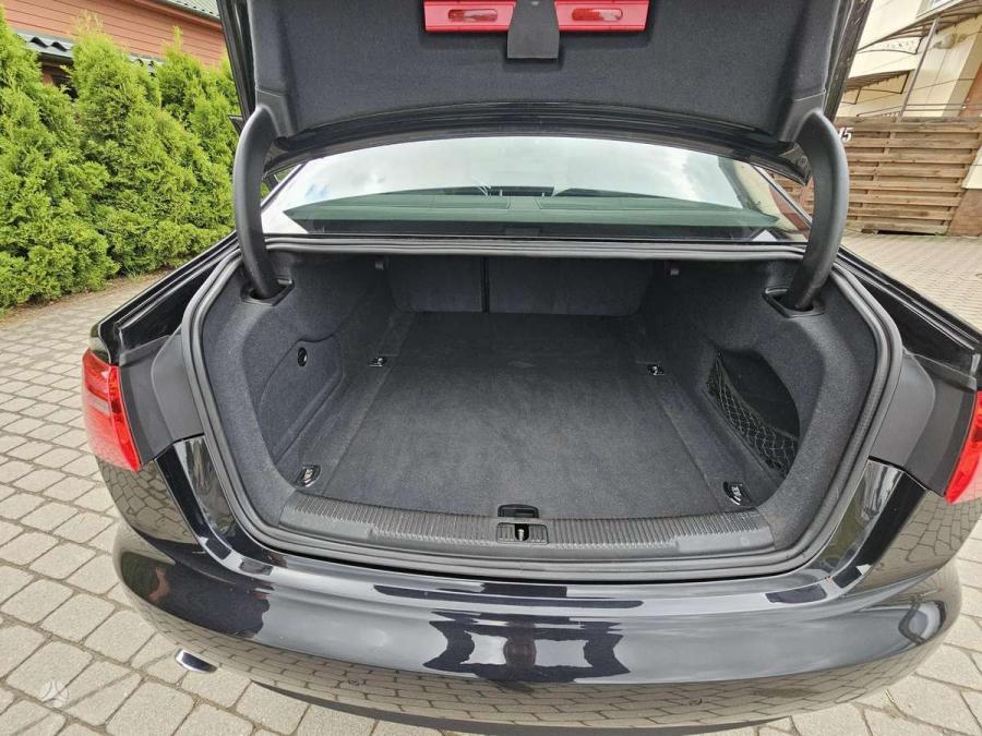 Black Audi A6 2013 in Kretinga, with an engine capacity of 2.97 L and mileage of 298 thousand km for 10899 €, photo 30 on AUTOMOTO.COM.LV