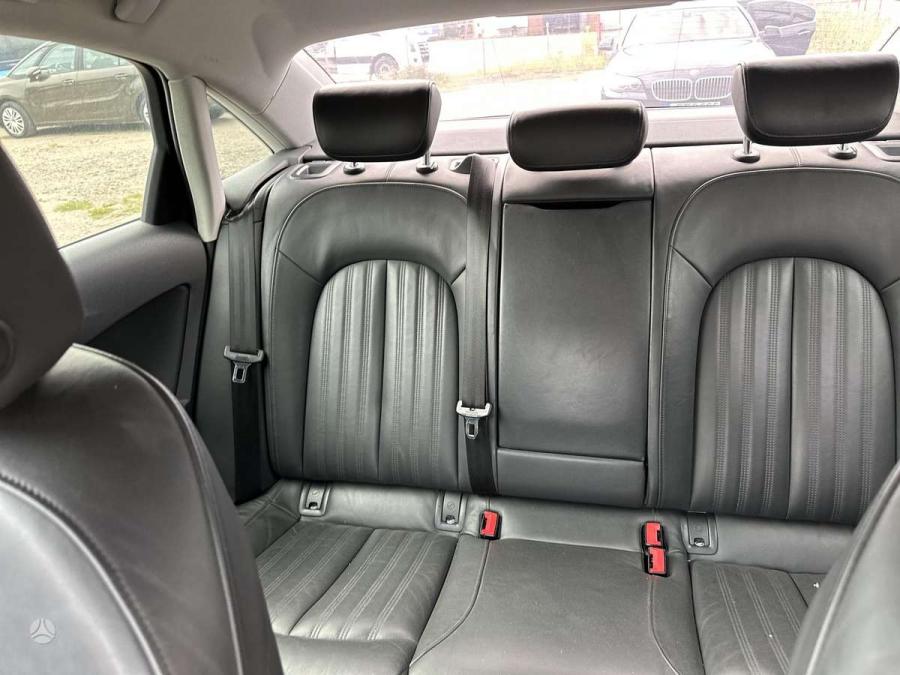 Melns Audi A6 2013 Utena, ar dzinēja tilpumu 2.97 L un nobraukumu 263 tūkst. km par 5700 €, foto 18 vietnē AUTOMOTO.COM.LV