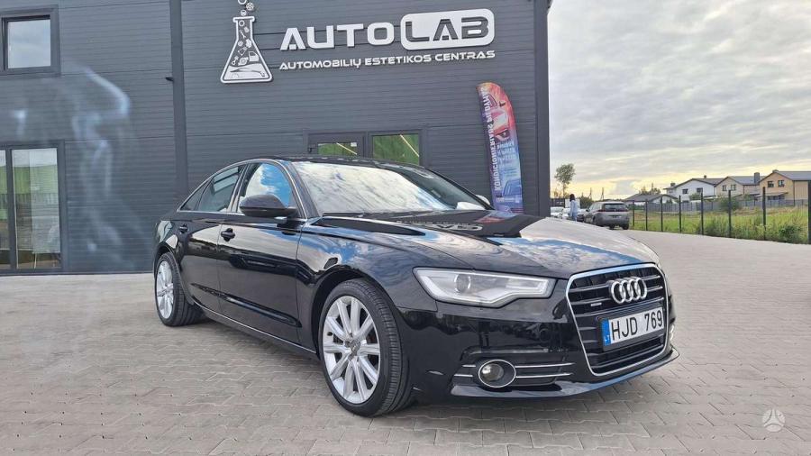 Black Audi A6 2013 in Vilnius, with an engine capacity of 2.97 L and mileage of 326 thousand km for 9400 €, photo 1 on AUTOMOTO.COM.LV
