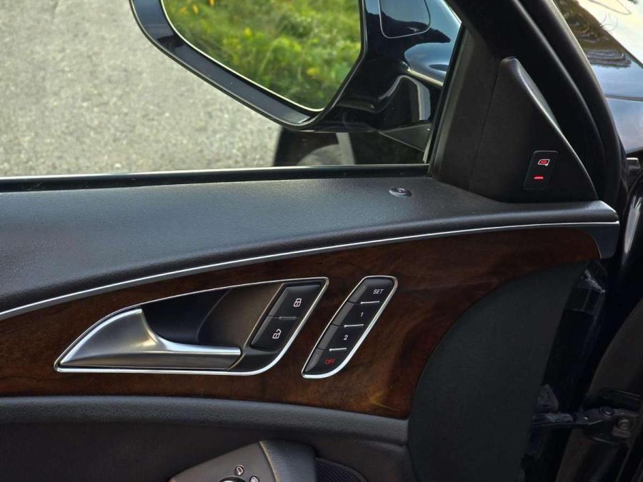 Black Audi A6 2013 in Radviliskis, with an engine capacity of 0.00 L and mileage of 243 thousand km for 8700 €, photo 15 on AUTOMOTO.COM.LV