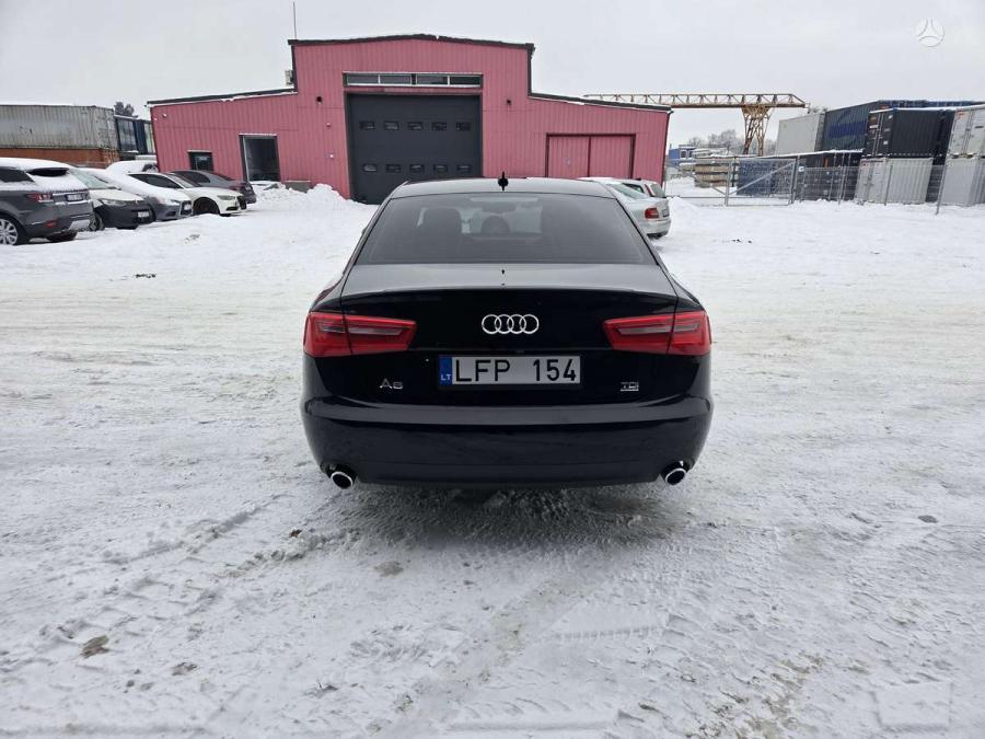 Black Audi A6 2014 in Kaunas, with an engine capacity of 2.97 L and mileage of 221 thousand km for 10790 €, photo 5 on AUTOMOTO.COM.LV