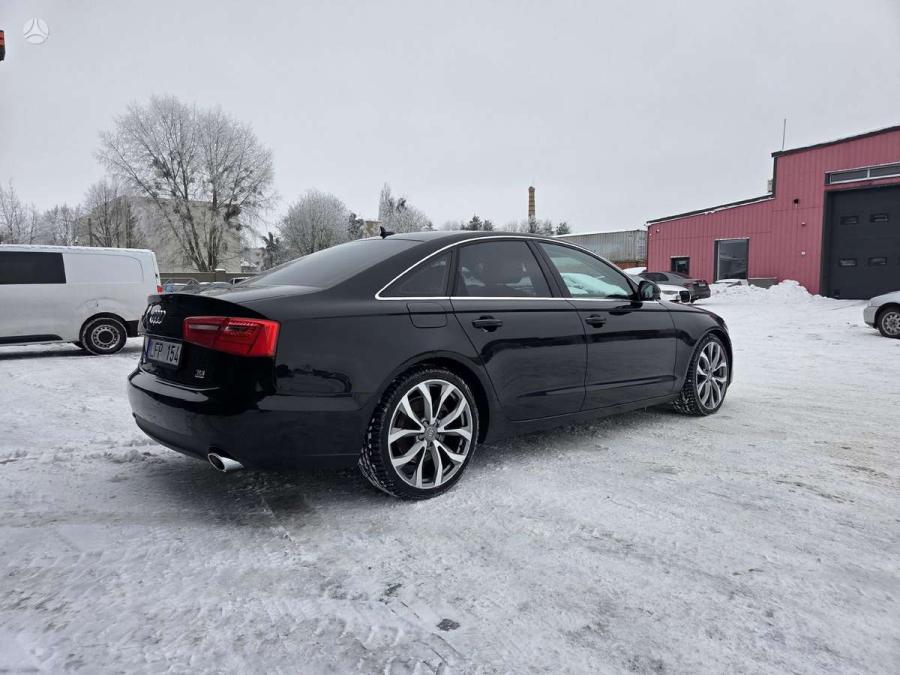 Black Audi A6 2014 in Kaunas, with an engine capacity of 2.97 L and mileage of 221 thousand km for 10790 €, photo 6 on AUTOMOTO.COM.LV