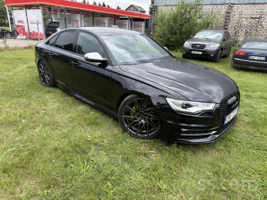 Melns Audi A6 2014 Rīga, ar dzinēja tilpumu 3.00 L un nobraukumu 263 tūkst. km par 15200 €, foto 4 vietnē AUTOMOTO.COM.LV