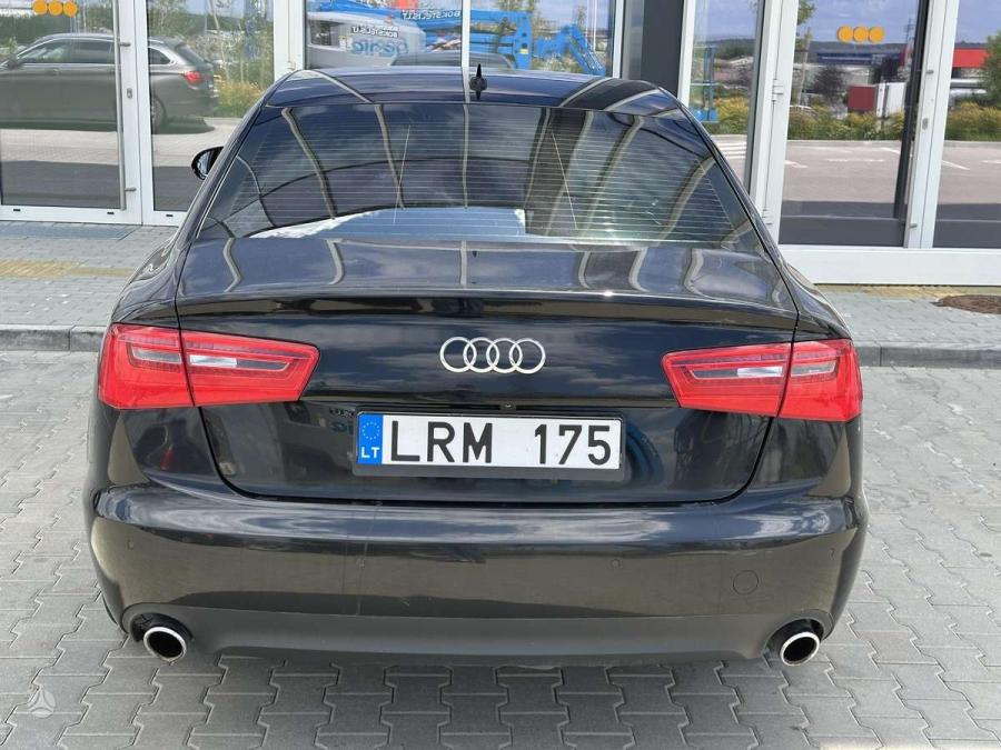 Black Audi A6 2014 in Vilnius, with an engine capacity of 2.97 L and mileage of 388 thousand km for 7500 €, photo 6 on AUTOMOTO.COM.LV