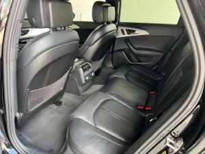 Melns Audi A6 2015 Viļņa, ar dzinēja tilpumu 2.97 L un nobraukumu 280 tūkst. km par 14950 €, foto 44 vietnē AUTOMOTO.COM.LV