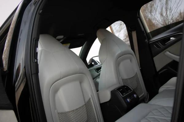 Black Audi A6 2015 in Tukums, with an engine capacity of 3.00 L and mileage of 235 thousand km for 18700 €, photo 7 on AUTOMOTO.COM.LV