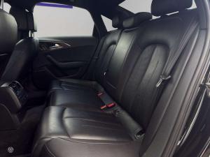 Black Audi A6 2016 in Kaunas, with an engine capacity of 2.00 L and mileage of 189 thousand km for 15799 €, photo 12 on AUTOMOTO.COM.LV