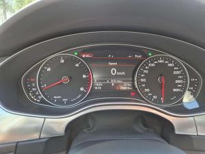 Black Audi A6 2016 in Kaunas, with an engine capacity of 1.97 L and mileage of 275 thousand km for 13950 €, photo 6 on AUTOMOTO.COM.LV