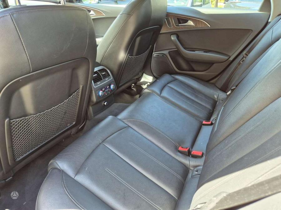 Black Audi A6 2016 in Kaunas, with an engine capacity of 1.97 L and mileage of 275 thousand km for 13950 €, photo 8 on AUTOMOTO.COM.LV