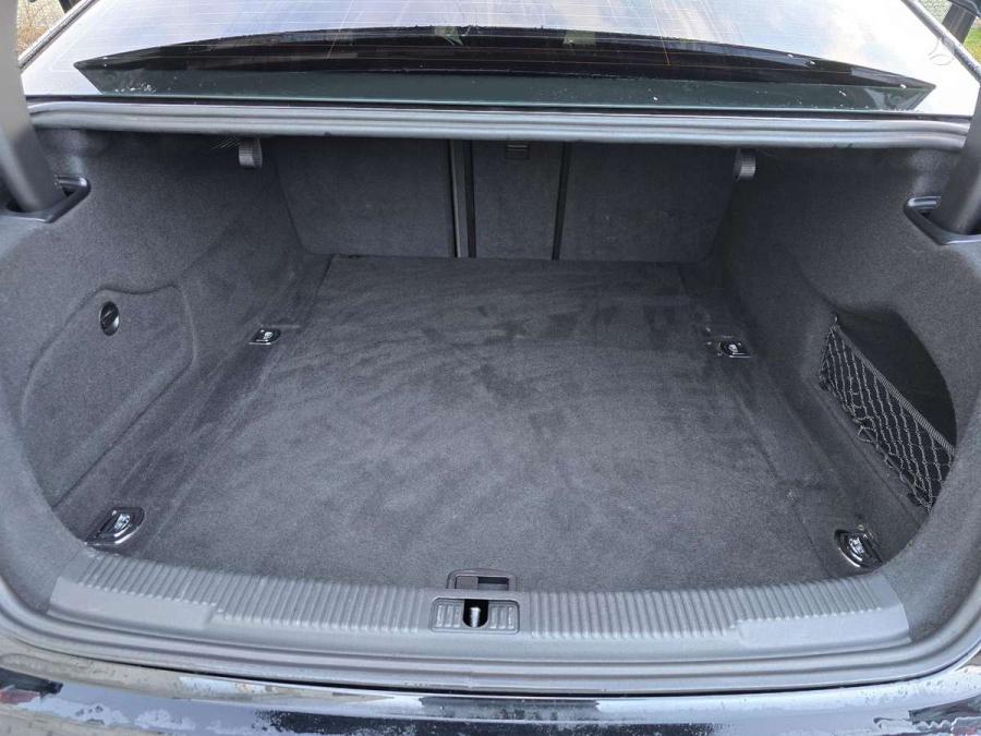 Black Audi A6 2016 in Kaunas, with an engine capacity of 1.98 L and mileage of 169 thousand km for 12600 €, photo 12 on AUTOMOTO.COM.LV
