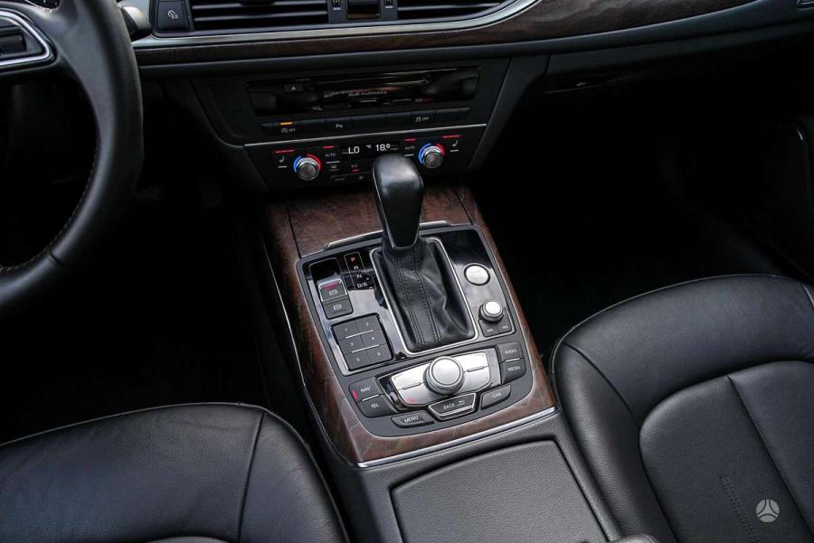Melns Audi A6 2016 Marijampole, ar dzinēja tilpumu 1.97 L un nobraukumu 275 tūkst. km par 14450 €, foto 23 vietnē AUTOMOTO.COM.LV