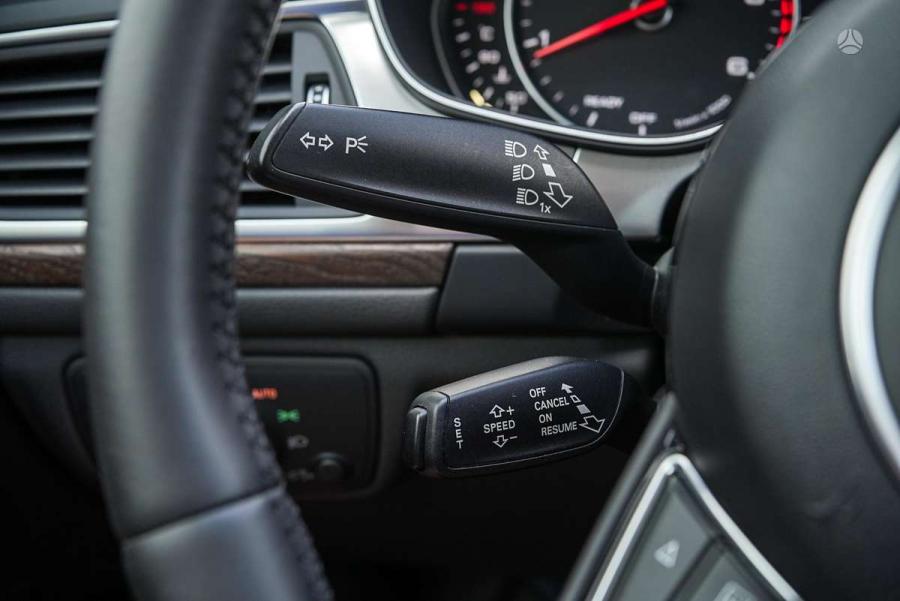 Black Audi A6 2016 in Kaunas, with an engine capacity of 1.97 L and mileage of 275 thousand km for 14450 €, photo 29 on AUTOMOTO.COM.LV