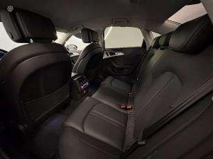 Black Audi A6 2016 in Marijampole, with an engine capacity of 1.97 L and mileage of 307 thousand km for 16999 €, photo 26 on AUTOMOTO.COM.LV