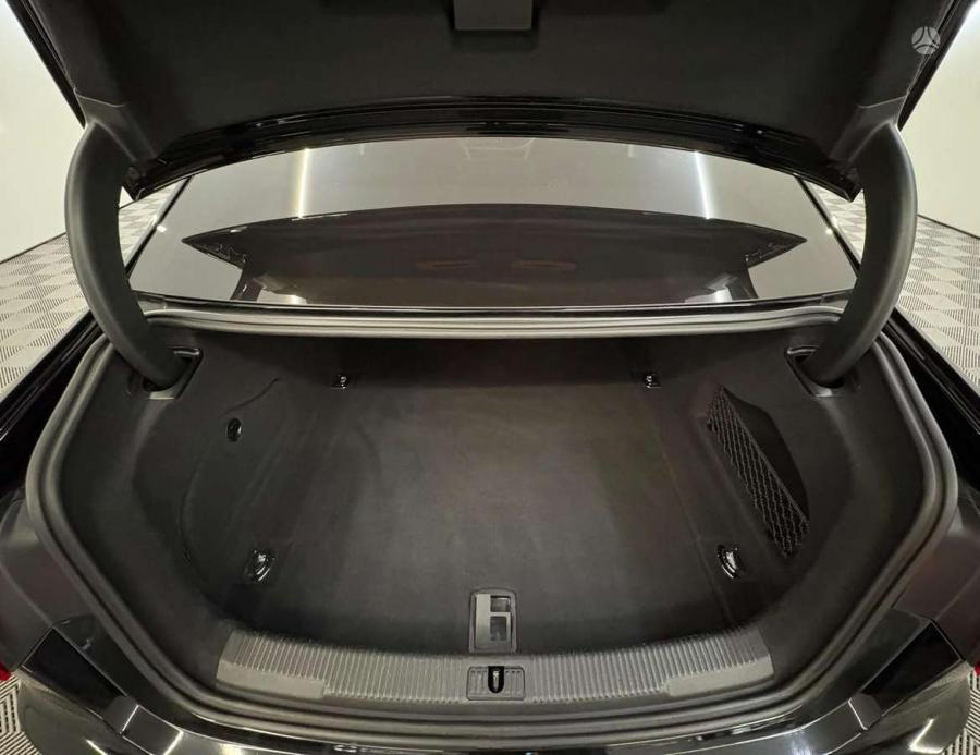 Black Audi A6 2016 in Marijampole, with an engine capacity of 1.97 L and mileage of 307 thousand km for 16999 €, photo 36 on AUTOMOTO.COM.LV