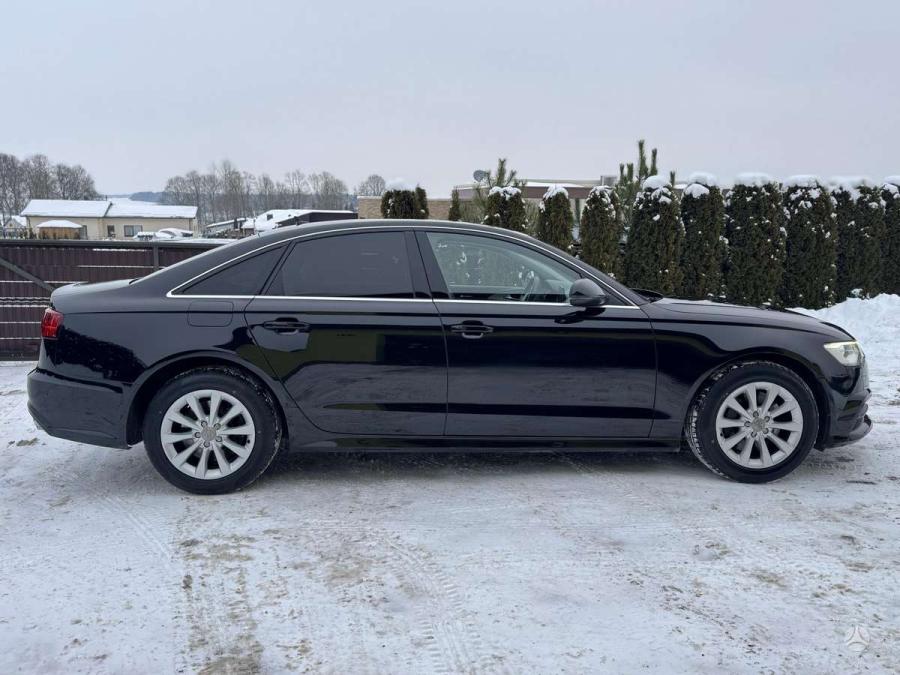 Melns Audi A6 2017 Jonava, ar dzinēja tilpumu 2.97 L un nobraukumu 273 tūkst. km par 12300 €, foto 5 vietnē AUTOMOTO.COM.LV