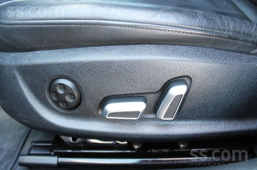 Black Audi A6 2017 in Riga, with an engine capacity of 3.00 L and mileage of 0 thousand km for 12900 €, photo 16 on AUTOMOTO.COM.LV