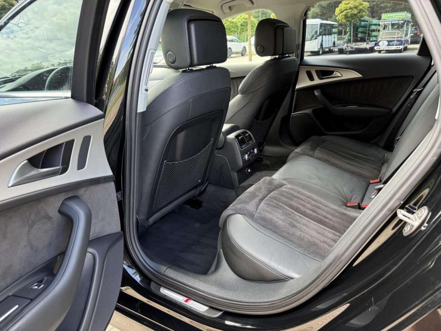 Black Audi A6 2017 in Prienai, with an engine capacity of 2.00 L and mileage of 290 thousand km for 14200 €, photo 30 on AUTOMOTO.COM.LV