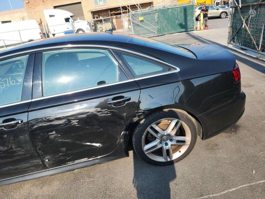 Black Audi A6 2017 in Klaipeda, with an engine capacity of 1.98 L and mileage of 170 thousand km for 8800 €, photo 9 on AUTOMOTO.COM.LV