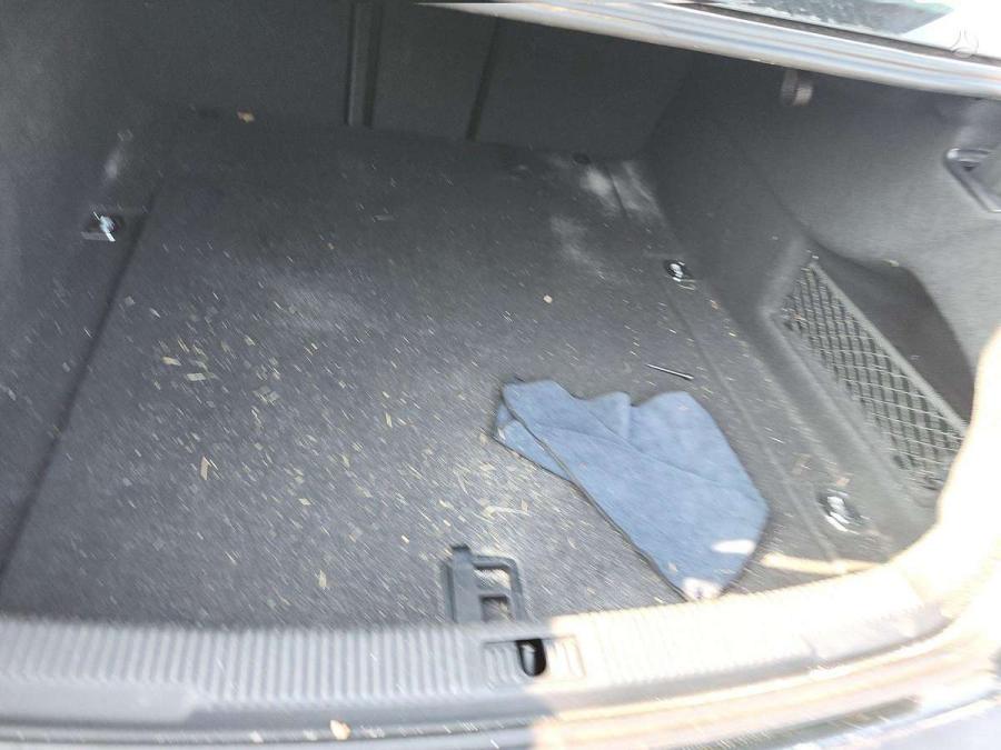 Black Audi A6 2017 in Klaipeda, with an engine capacity of 1.98 L and mileage of 170 thousand km for 8800 €, photo 11 on AUTOMOTO.COM.LV