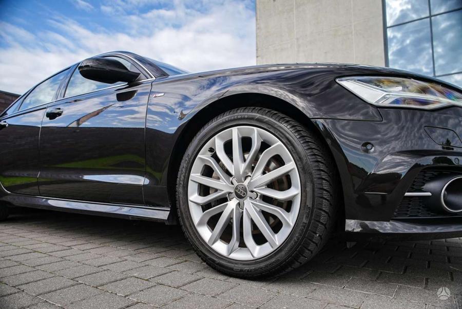 Black Audi A6 2017 in Marijampole, with an engine capacity of 2.97 L and mileage of 338 thousand km for 14450 €, photo 5 on AUTOMOTO.COM.LV