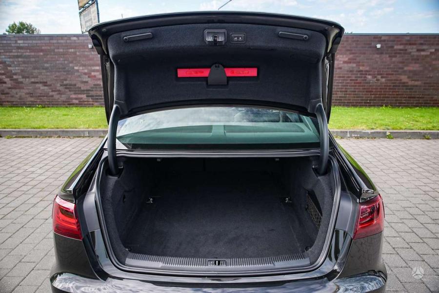Black Audi A6 2017 in Marijampole, with an engine capacity of 2.97 L and mileage of 338 thousand km for 14450 €, photo 12 on AUTOMOTO.COM.LV