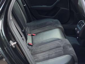 Black Audi A6 2018 in Jonava, with an engine capacity of 1.97 L and mileage of 209 thousand km for 14750 €, photo 26 on AUTOMOTO.COM.LV