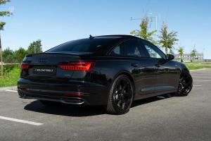 Black Audi A6 2018 in Vilnius, with an engine capacity of 2.97 L and mileage of 217 thousand km for 26000 €, photo 5 on AUTOMOTO.COM.LV