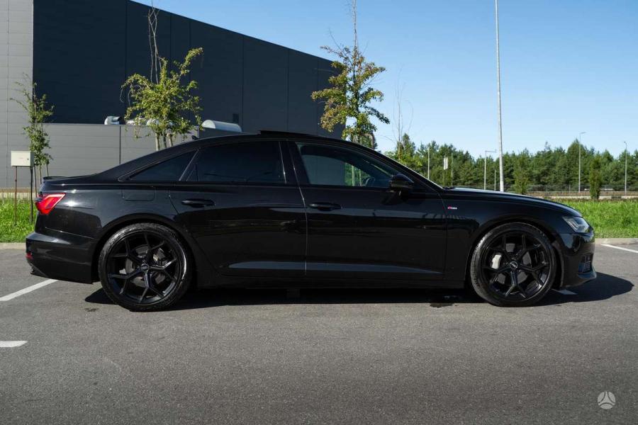 Black Audi A6 2018 in Vilnius, with an engine capacity of 2.97 L and mileage of 217 thousand km for 26000 €, photo 6 on AUTOMOTO.COM.LV