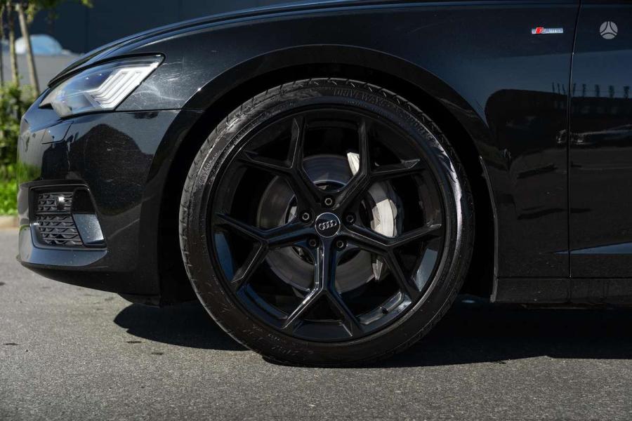Black Audi A6 2018 in Vilnius, with an engine capacity of 2.97 L and mileage of 217 thousand km for 26000 €, photo 8 on AUTOMOTO.COM.LV