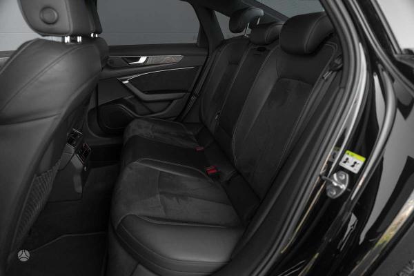Black Audi A6 2018 in Vilnius, with an engine capacity of 2.97 L and mileage of 217 thousand km for 26000 €, photo 9 on AUTOMOTO.COM.LV