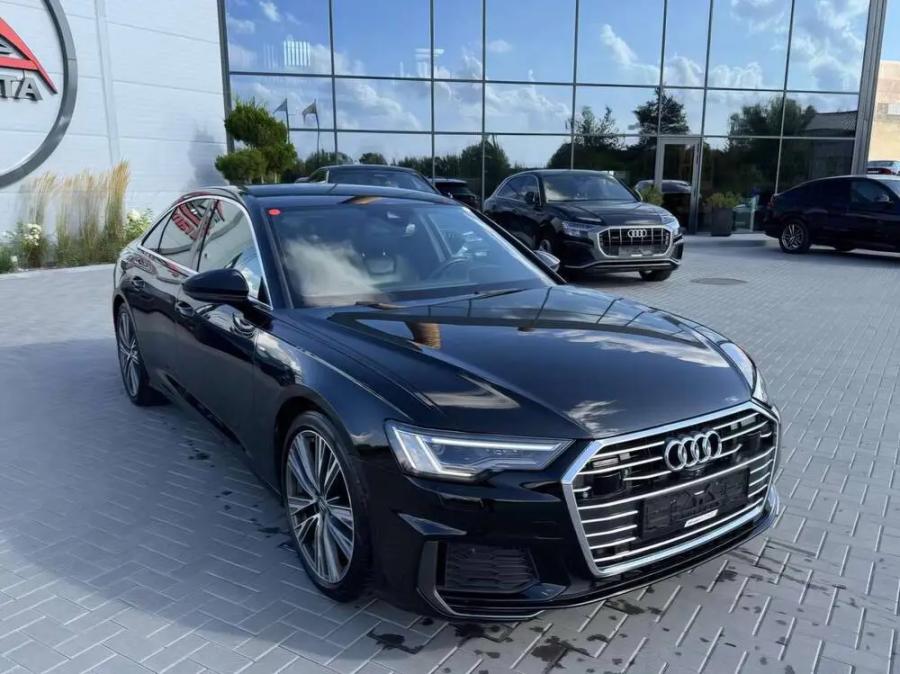 Black Audi A6 2018 in Telschi, with an engine capacity of 3.00 L and mileage of 224 thousand km for 19490 €, photo 1 on AUTOMOTO.COM.LV