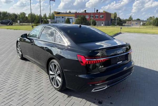 Black Audi A6 2018 in Telschi, with an engine capacity of 3.00 L and mileage of 224 thousand km for 19490 €, photo 7 on AUTOMOTO.COM.LV