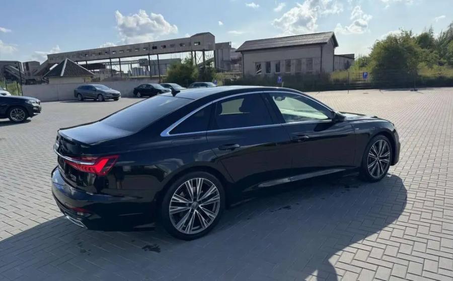 Black Audi A6 2018 in Telschi, with an engine capacity of 3.00 L and mileage of 224 thousand km for 19490 €, photo 11 on AUTOMOTO.COM.LV