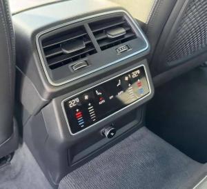 Black Audi A6 2018 in Telschi, with an engine capacity of 3.00 L and mileage of 224 thousand km for 19490 €, photo 21 on AUTOMOTO.COM.LV