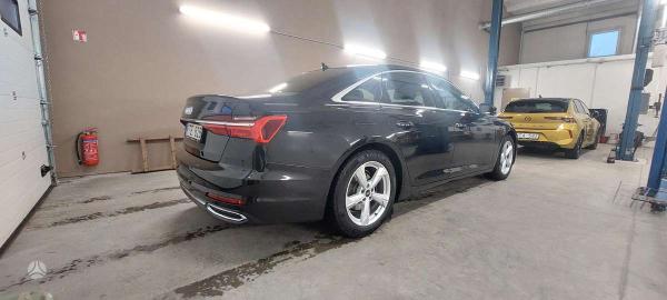 Black Audi A6 2019 in Vilnius, with an engine capacity of 1.97 L and mileage of 108 thousand km for 24600 €, photo 4 on AUTOMOTO.COM.LV