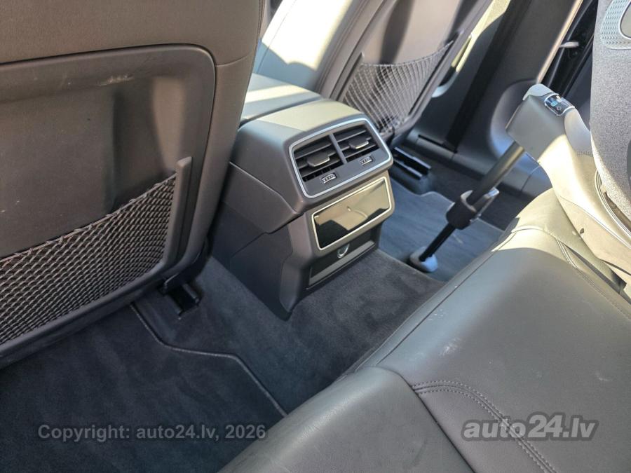 Black Audi A6 2019 in Tallinn, with an engine capacity of 2.00 L and mileage of 104 thousand km for 31000 €, photo 5 on AUTOMOTO.COM.LV