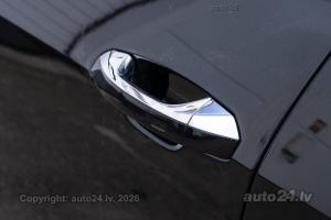 Black Audi A6 2019 in Riga, with an engine capacity of 3.00 L and mileage of 177 thousand km for 24950 €, photo 20 on AUTOMOTO.COM.LV