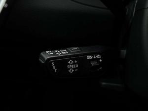 Melns Audi A6 2019 Viļņa, ar dzinēja tilpumu 1.97 L un nobraukumu 197 tūkst. km par 20500 €, foto 31 vietnē AUTOMOTO.COM.LV