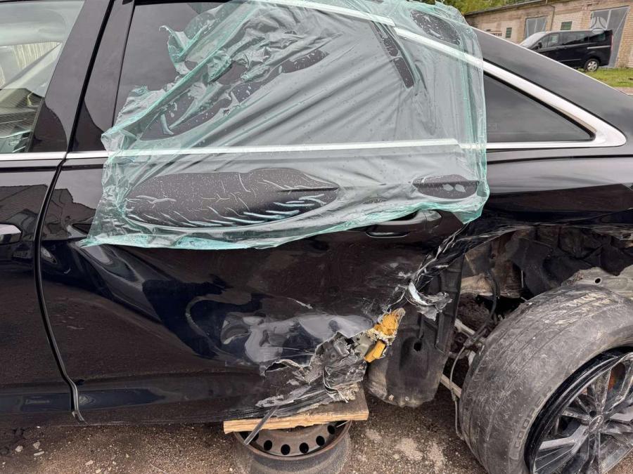 Melns Audi A6 2019 Panevēža, ar dzinēja tilpumu 2.97 L un nobraukumu 124 tūkst. km par 12650 €, foto 11 vietnē AUTOMOTO.COM.LV