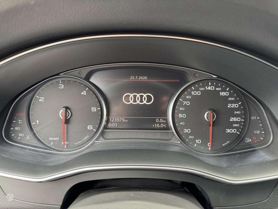 Melns Audi A6 2019 Panevēža, ar dzinēja tilpumu 2.97 L un nobraukumu 124 tūkst. km par 12650 €, foto 28 vietnē AUTOMOTO.COM.LV