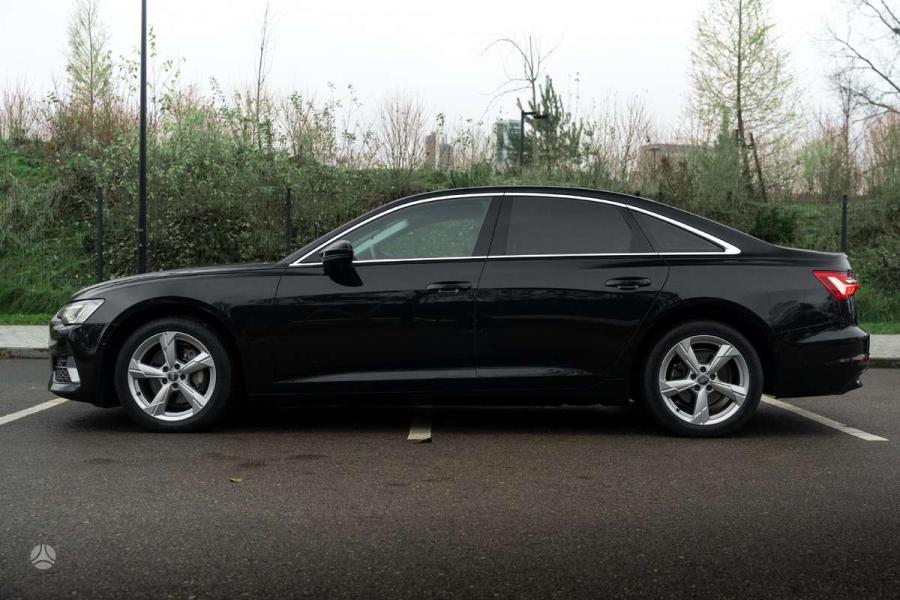 Black Audi A6 2020 in Vilnius, with an engine capacity of 0.00 L and mileage of 120 thousand km for 28500 €, photo 28 on AUTOMOTO.COM.LV