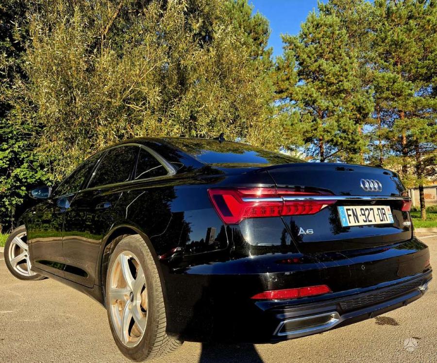 Black Audi A6 2020 in Taurage, with an engine capacity of 1.97 L and mileage of 190 thousand km for 24000 €, photo 4 on AUTOMOTO.COM.LV