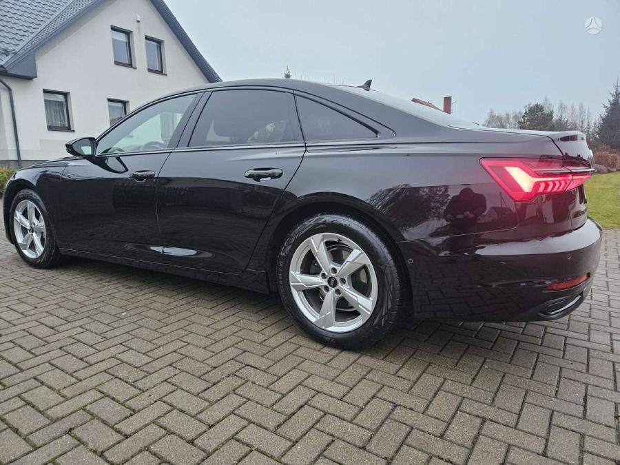 Black Audi A6 2021 in Radviliskis, with an engine capacity of 1.97 L and mileage of 188 thousand km for 25450 €, photo 5 on AUTOMOTO.COM.LV