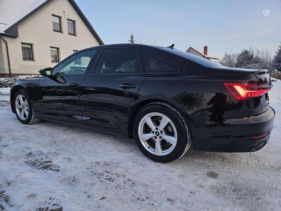 Black Audi A6 2021 in Radviliskis, with an engine capacity of 1.97 L and mileage of 188 thousand km for 25200 €, photo 3 on AUTOMOTO.COM.LV