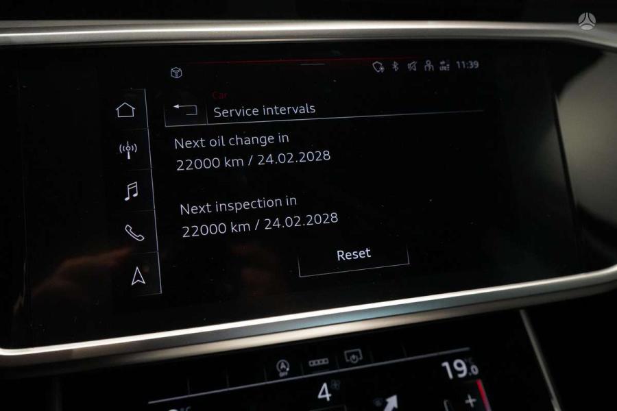 Melns Audi A6 2021 Viļņa, ar dzinēja tilpumu 1.97 L un nobraukumu 99 tūkst. km par 25900 €, foto 21 vietnē AUTOMOTO.COM.LV